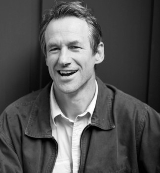 Black Gate Online Fiction: “Falling Castles” by Jamie McEwan – Black Gate