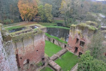 Brederode: A 14th Century Castle in the Netherlands – Black Gate