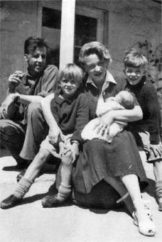 A Work of Pure, Violent, Self-Sufficient Imagination: Titus Groan by ...